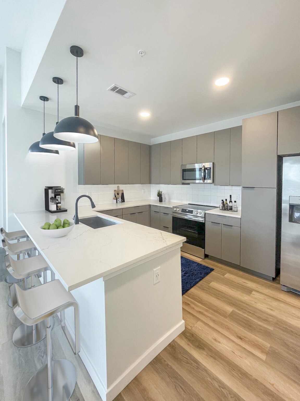 Gallery | Brand New Apartments Tampa Fl | The Galvin